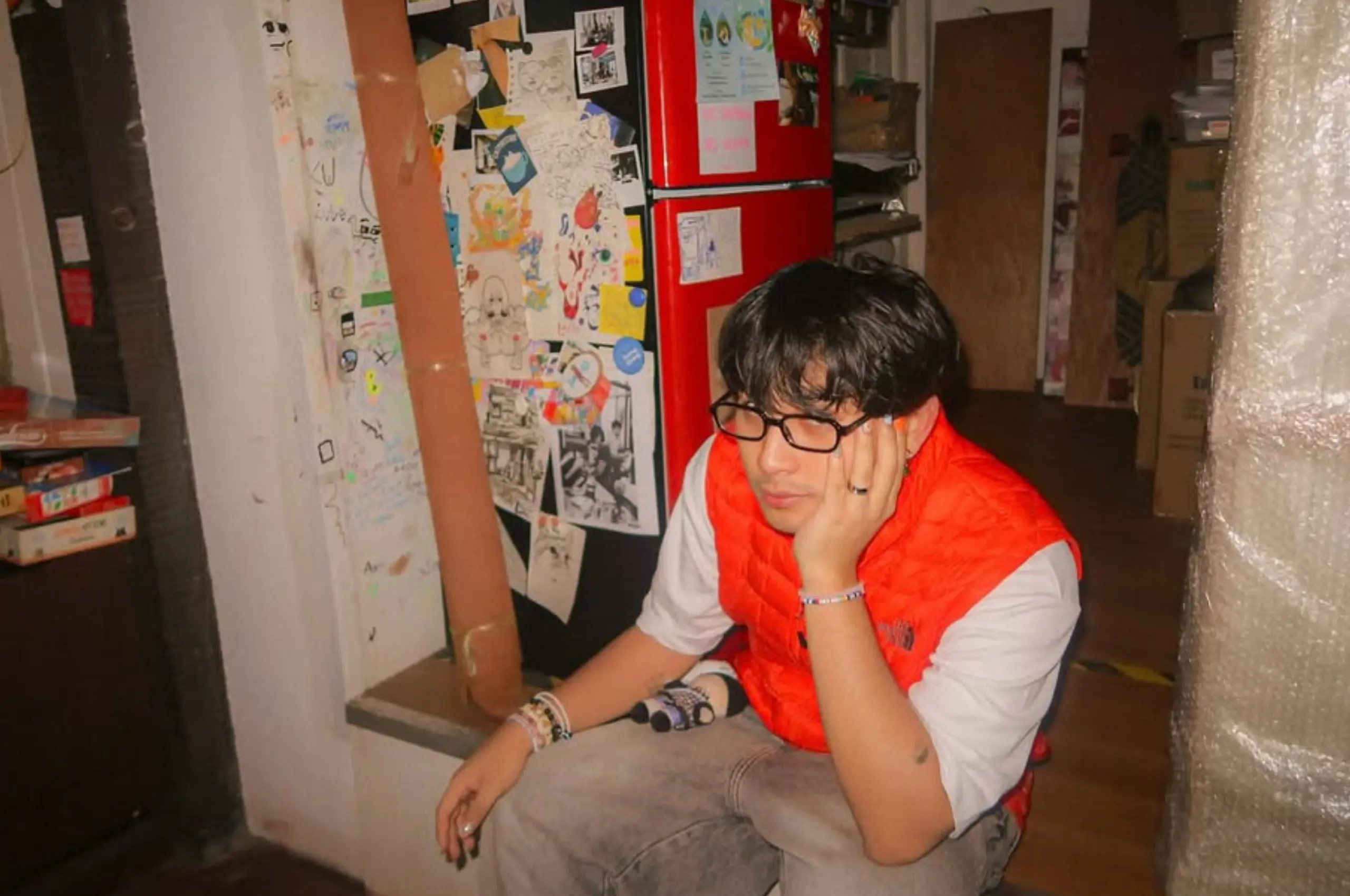 Maki Shows His True Colors in New Single 'kahel na langit'