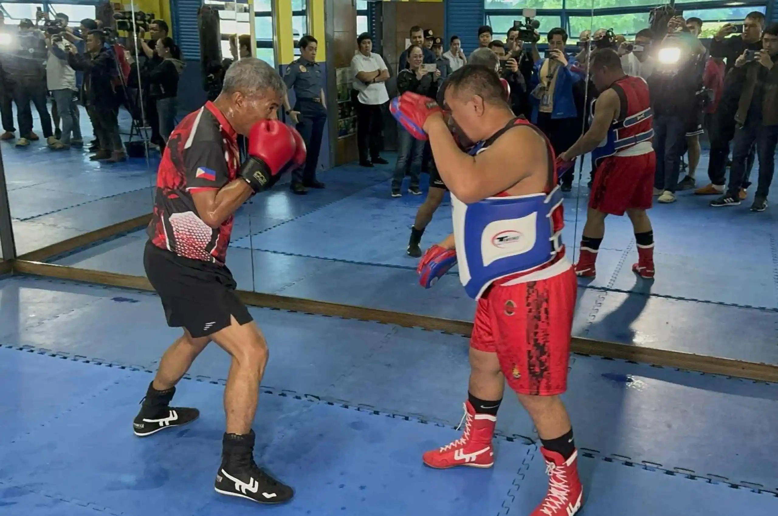 PNP Chief Torre, Duterte Dare Each Other to a Boxing Match