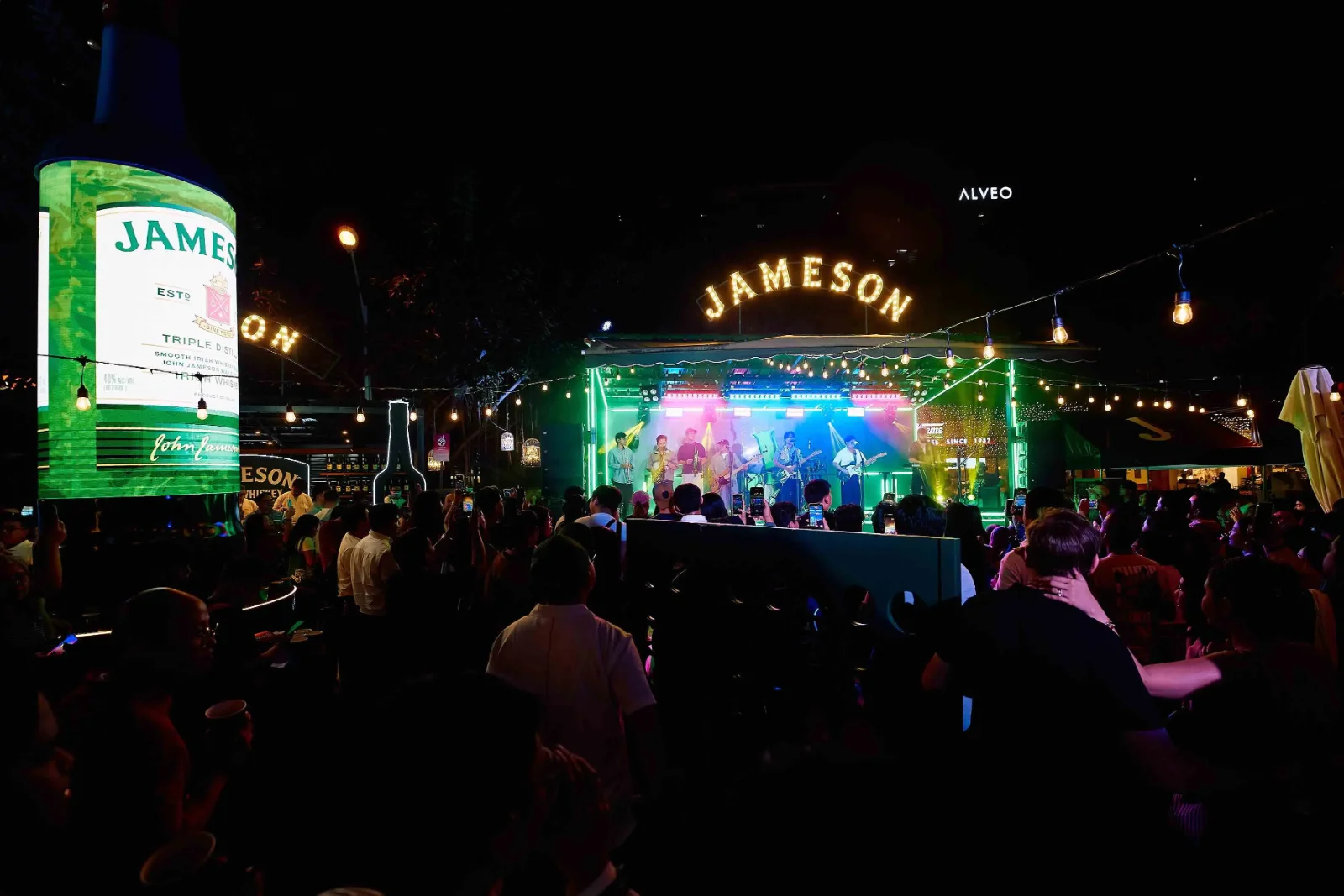 Music Meets Whiskey at Jameson Distillery on Tour